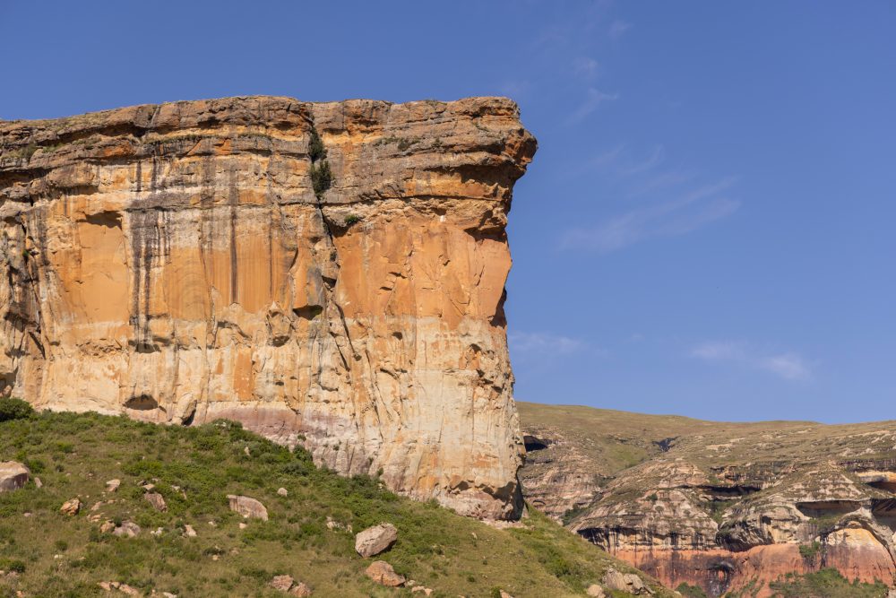 Brandwag Buttress – Golden Gate Highlands National Park – SANParks